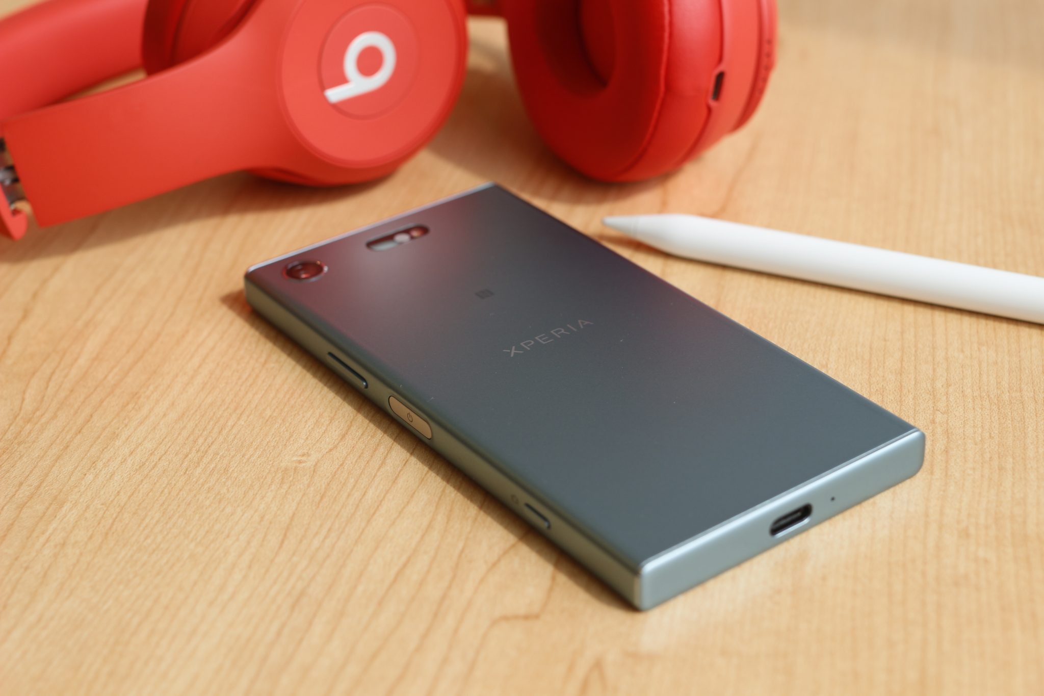 孤独的小确幸——Xperia XZ1 Compact体验 | Augix